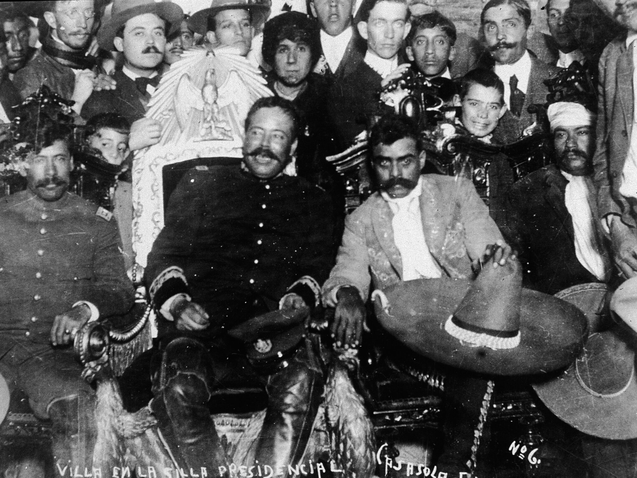 Pachucos: La historia de una contracultura icónica en México y Estados ...